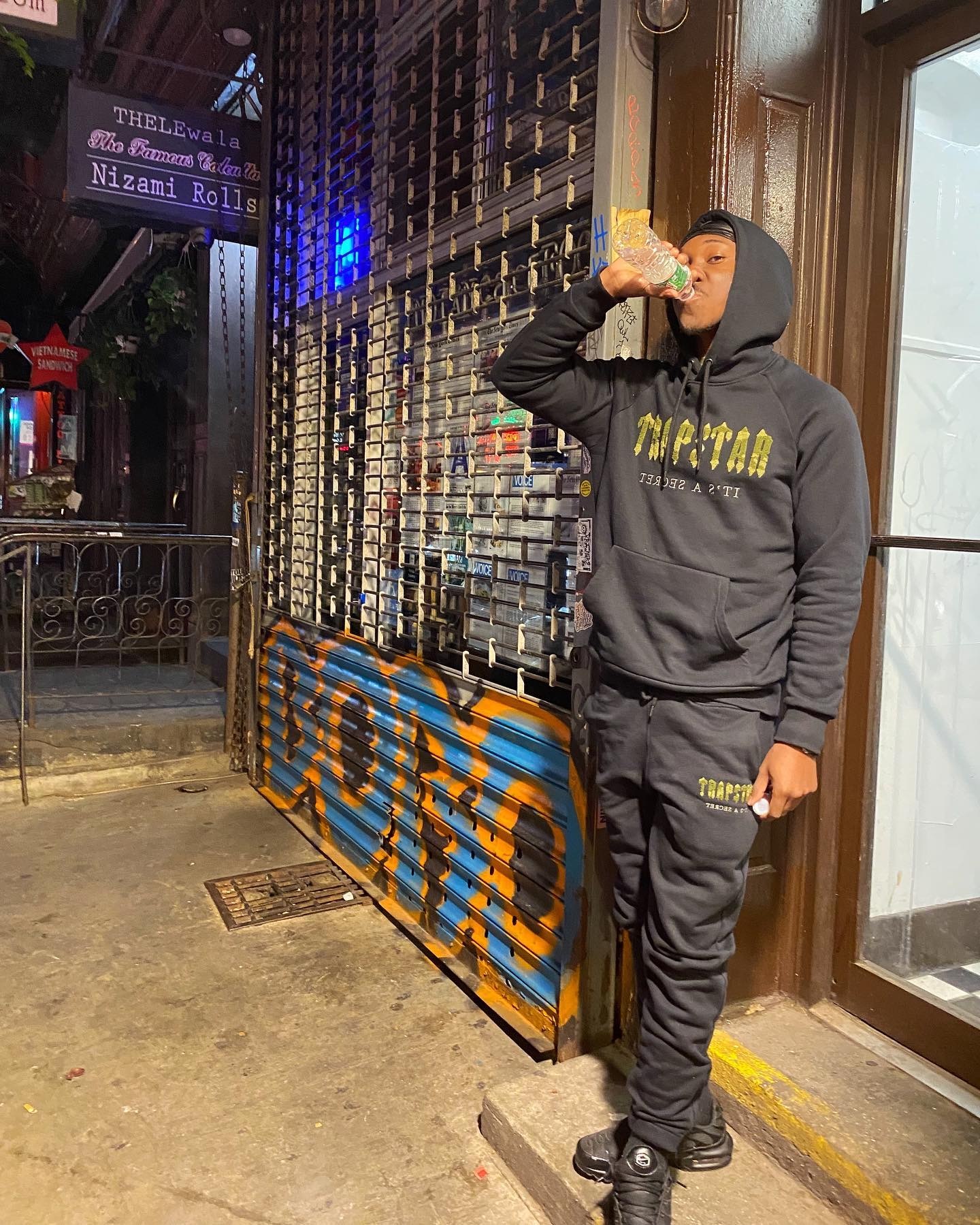 99¥ tracksuit | 又拍图片管家