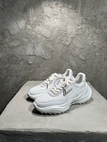 ZoeStreet | 又拍图片管家